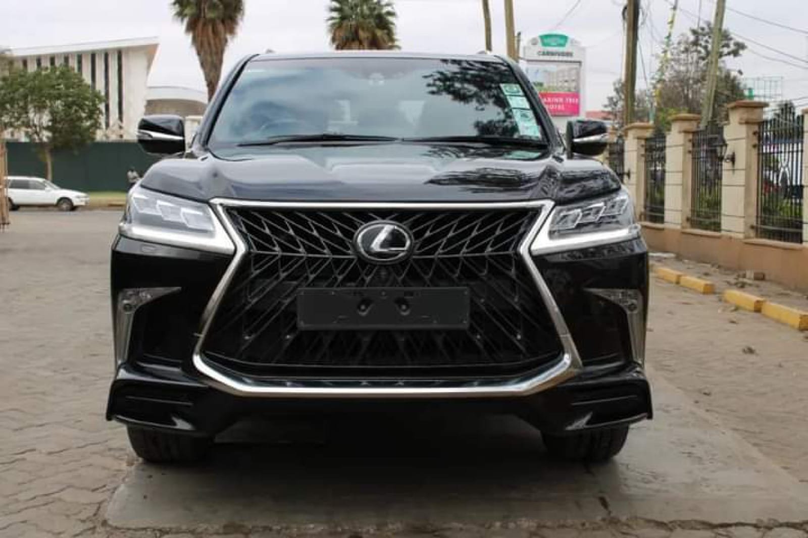 LEXUS LX 570 2019 Fully Loaded HIRE PURCHASE OK EXCLUSIVE For SALE In ...