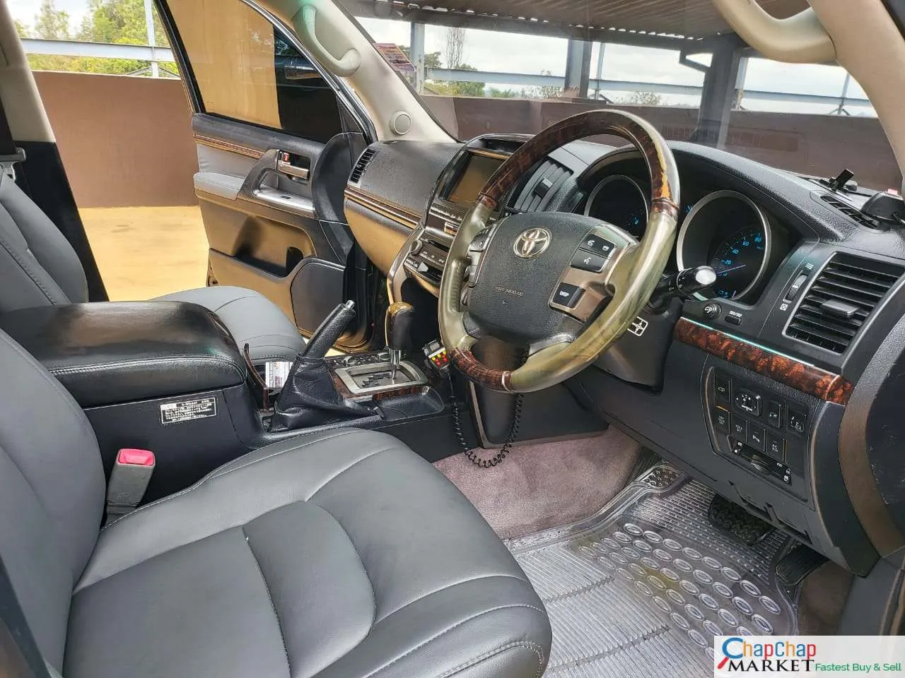 Toyota Land Cruiser V8 ZX 200 SERIES QUICK SALE You Pay 30% Deposit ...
